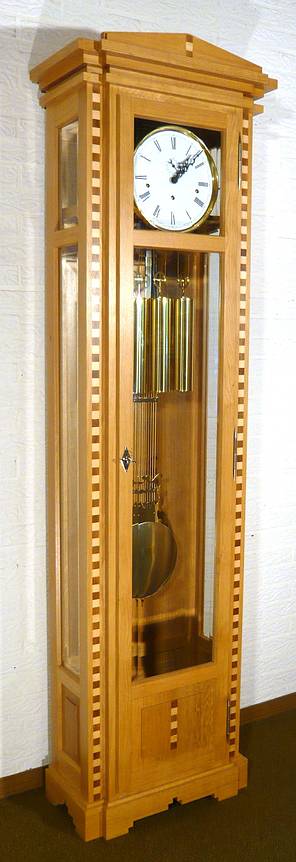 Clock Hamburg Oak can be ordered at Lepper